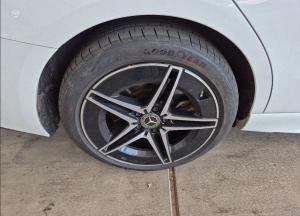 Balts Mercedes-Benz C 300 2024 Klaipėda, ar dzinēja tilpumu 1.99 L un nobraukumu 63 tūkst. km par 14300 €, foto 9 vietnē AUTOMOTO.COM.LV