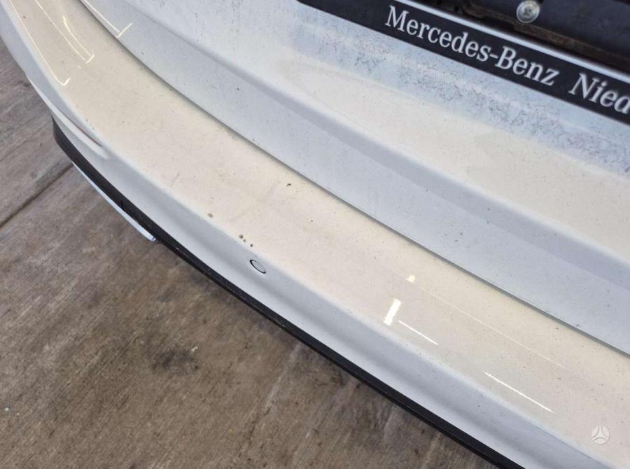 Balts Mercedes-Benz C 300 2024 Klaipėda, ar dzinēja tilpumu 1.99 L un nobraukumu 63 tūkst. km par 14300 €, foto 14 vietnē AUTOMOTO.COM.LV