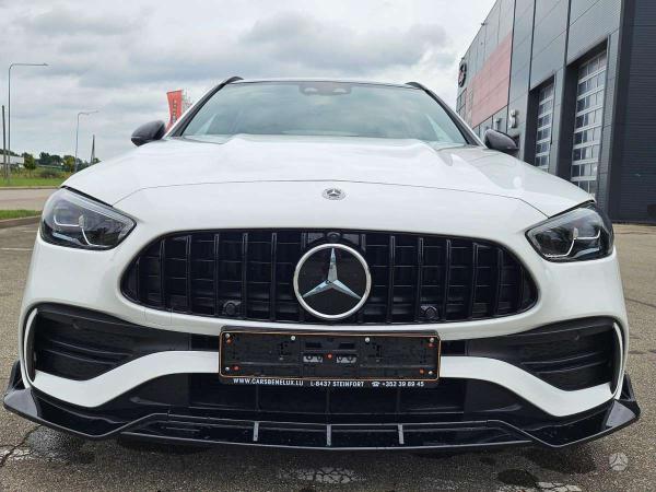 White Mercedes-Benz C 300 2025 in Panevezys, with an engine capacity of 2.00 L and mileage of 41 thousand km for 41000 €, photo 8 on AUTOMOTO.COM.LV