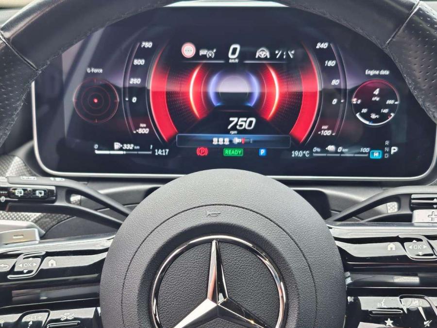White Mercedes-Benz C 300 2025 in Panevezys, with an engine capacity of 2.00 L and mileage of 41 thousand km for 41000 €, photo 20 on AUTOMOTO.COM.LV