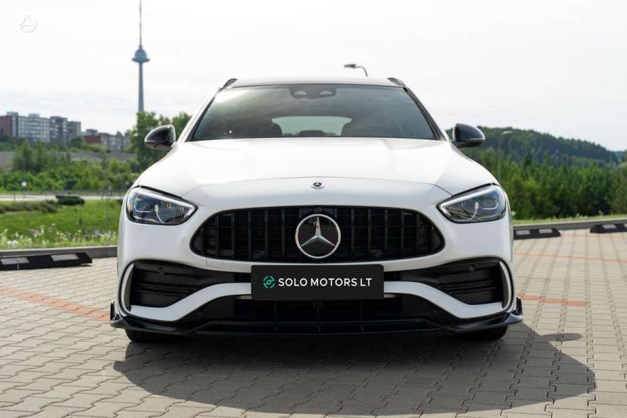 White Mercedes-Benz C 300 2025 in Vilnius, with an engine capacity of 1.99 L and mileage of 41 thousand km for 39999 €, photo 11 on AUTOMOTO.COM.LV