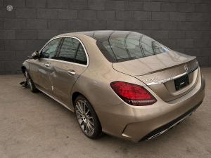 Dzeltens Mercedes-Benz C 300 2019 Kauņa, ar dzinēja tilpumu 1.99 L un nobraukumu 38 tūkst. km par 13500 €, foto 3 vietnē AUTOMOTO.COM.LV