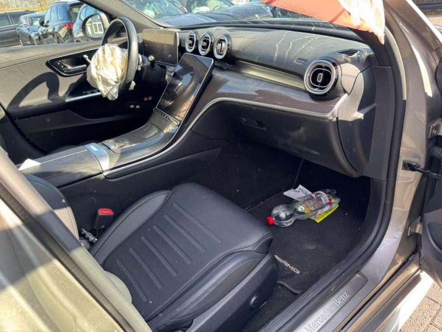 Dzeltens Mercedes-Benz C 300 2023 Rīga, ar dzinēja tilpumu 2.00 L un nobraukumu 69 tūkst. km par 22700 €, foto 8 vietnē AUTOMOTO.COM.LV