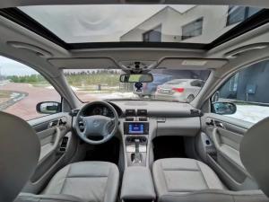 Черный Мерседес Ц 320 2006 в Рига, объемом двигателя 3.00 л и пробегом 252 тыс. км за 3990 €, фото 11 на AUTOMOTO.COM.LV