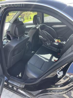 Melns Mercedes-Benz c-320 2007 Jelgava, ar dzinēja tilpumu 3.00 L un nobraukumu 333 tūkst. km par 4500 €, foto 7 vietnē AUTOMOTO.COM.LV