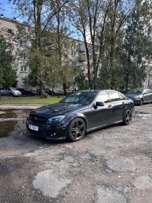 Melns Mercedes-Benz c-320 2007 Rīga, ar dzinēja tilpumu 3.00 L un nobraukumu 319 tūkst. km par 5700 €, foto  vietnē AUTOMOTO.COM.LV
