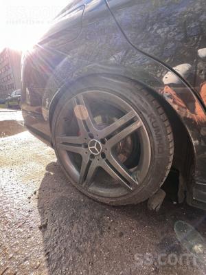 Melns Mercedes-Benz c-320 2007 Rīga, ar dzinēja tilpumu 3.00 L un nobraukumu 319 tūkst. km par 5700 €, foto 10 vietnē AUTOMOTO.COM.LV
