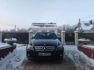 Melns Mercedes-Benz c-320 2008 Panevēža, ar dzinēja tilpumu 2.99 L un nobraukumu 346 tūkst. km par 5500 €, foto 6 vietnē AUTOMOTO.COM.LV