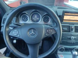 Melns Mercedes-Benz c-320 2008 Panevēža, ar dzinēja tilpumu 2.99 L un nobraukumu 346 tūkst. km par 5500 €, foto 15 vietnē AUTOMOTO.COM.LV