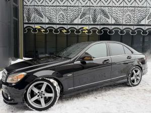Melns Mercedes-Benz c-320 2008 Kauņa, ar dzinēja tilpumu 2.99 L un nobraukumu 396 tūkst. km par 5450 €, foto 10 vietnē AUTOMOTO.COM.LV