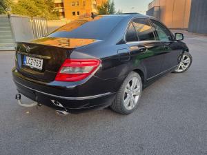 Черный Мерседес Ц 320 2008 в Каунас, объемом двигателя 2.99 л и пробегом 228 тыс. км за 3950 €, фото 5 на AUTOMOTO.COM.LV