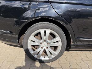 Black Mercedes-Benz c-320 2008 in Vilnius, with an engine capacity of 2.99 L and mileage of 180 thousand km for 4100 €, photo 10 on AUTOMOTO.COM.LV