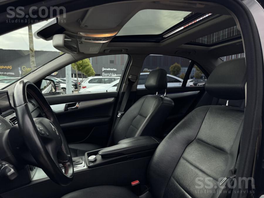 Melns Mercedes-Benz c-320 2008 Rīga, ar dzinēja tilpumu 3.00 L un nobraukumu 392 tūkst. km par 4995 €, foto 7 vietnē AUTOMOTO.COM.LV