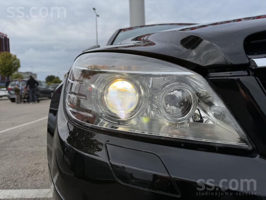 Melns Mercedes-Benz c-320 2008 Rīga, ar dzinēja tilpumu 3.00 L un nobraukumu 392 tūkst. km par 4995 €, foto 8 vietnē AUTOMOTO.COM.LV