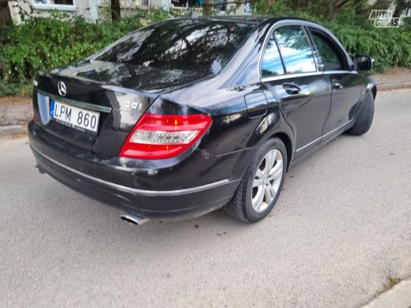 Mercedes-Benz c-320 2009 Kauņa vietnē Melns Mercedes-Benz c-320 2009 Kauņa, ar dzinēja tilpumu 3.20 L un nobraukumu 307 tūkst. km par 2650 €, foto 5 vietnē AUTOMOTO.COM.LV