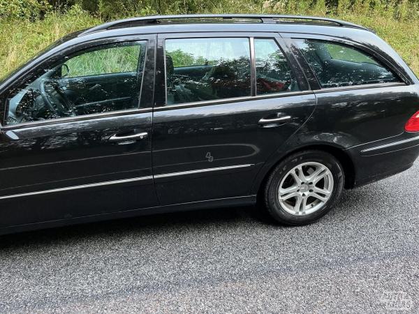 Мерседес Ц 320 2004 в Клайпеда на AUTOMOTO.COM.LV Черный Мерседес Ц 320 2004 в Клайпеда, объемом двигателя 3.20 л и пробегом 365 тыс. км за 1800 €, фото 9 на AUTOMOTO.COM.LV