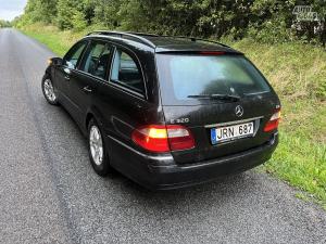 Черный Мерседес Ц 320 2004 в Клайпеда, объемом двигателя 3.20 л и пробегом 365 тыс. км за 1800 €, фото 12 на AUTOMOTO.COM.LV
