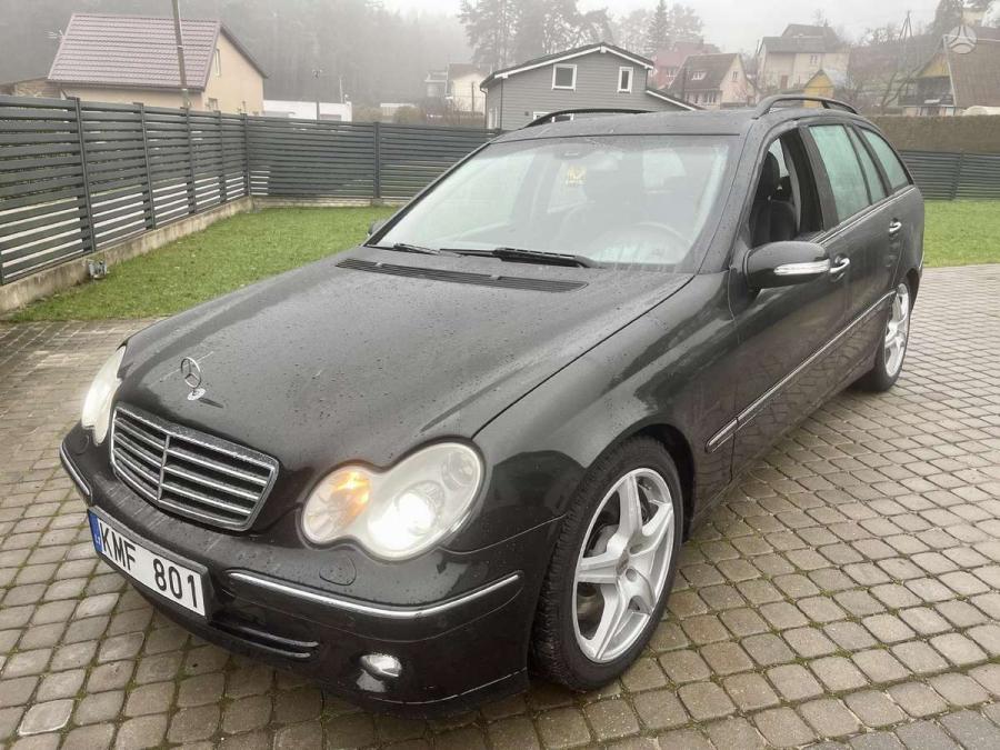 Melns Mercedes-Benz c-320 2006 Alīta, ar dzinēja tilpumu 3.00 L un nobraukumu 360 tūkst. km par 2500 €, foto 19 vietnē AUTOMOTO.COM.LV
