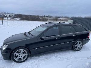 Melns Mercedes-Benz c-320 2006 Alīta, ar dzinēja tilpumu 2.99 L un nobraukumu 360 tūkst. km par 2999 €, foto 4 vietnē AUTOMOTO.COM.LV