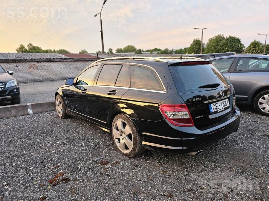 Melns Mercedes-Benz c-320 2008 Rīga, ar dzinēja tilpumu 3.00 L un nobraukumu 312 tūkst. km par 2800 €, foto 1 vietnē AUTOMOTO.COM.LV