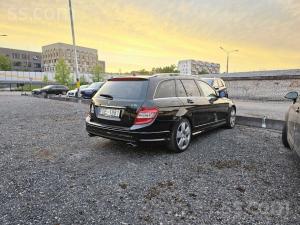 Melns Mercedes-Benz c-320 2008 Rīga, ar dzinēja tilpumu 3.00 L un nobraukumu 312 tūkst. km par 2800 €, foto 4 vietnē AUTOMOTO.COM.LV