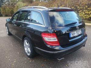 Melns Mercedes-Benz c-320 2008 Rīga, ar dzinēja tilpumu 3.00 L un nobraukumu 0 tūkst. km par 3700 €, foto 5 vietnē AUTOMOTO.COM.LV