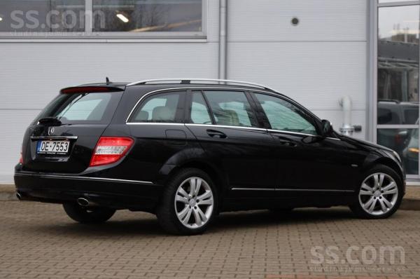 Black Mercedes-Benz c-320 2008 in Riga, with an engine capacity of 3.00 L and mileage of 0 thousand km for 5495 €, photo 6 on AUTOMOTO.COM.LV