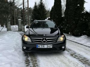 Melns Mercedes-Benz c-320 2008 Kauņa, ar dzinēja tilpumu 3.00 L un nobraukumu 310 tūkst. km par 4400 €, foto 3 vietnē AUTOMOTO.COM.LV