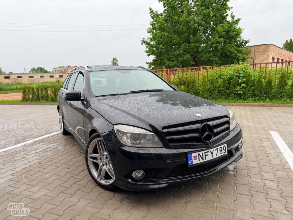 Melns Mercedes-Benz c-320 2008 Panevēža, ar dzinēja tilpumu 3.20 L un nobraukumu 400 tūkst. km par 3300 €, foto 3 vietnē AUTOMOTO.COM.LV