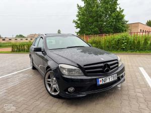 Black Mercedes-Benz c-320 2008 in Panevezys, with an engine capacity of 3.20 L and mileage of 400 thousand km for 3300 €, photo 4 on AUTOMOTO.COM.LV