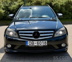 Melns Mercedes-Benz c-320 2008 Rīga, ar dzinēja tilpumu 3.00 L un nobraukumu 315 tūkst. km par 4700 €, foto 3 vietnē AUTOMOTO.COM.LV