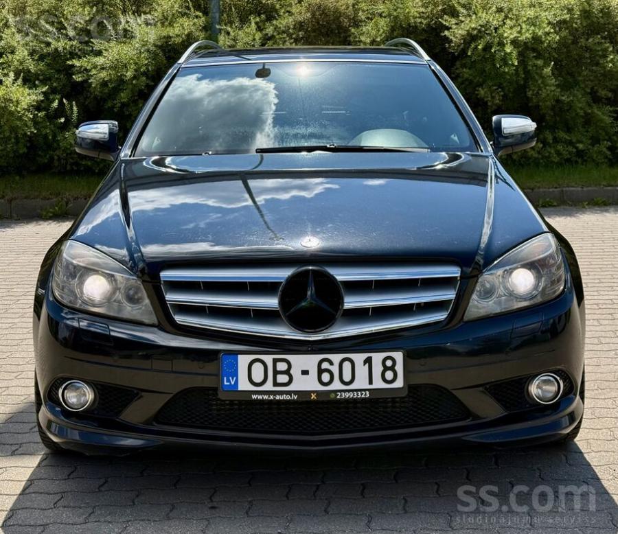 Melns Mercedes-Benz c-320 2008 Rīga, ar dzinēja tilpumu 3.00 L un nobraukumu 315 tūkst. km par 4700 €, foto 3 vietnē AUTOMOTO.COM.LV