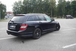 Черный Мерседес Ц 320 2008 в Талси, объемом двигателя 3.00 л и пробегом 286 тыс. км за 5499 €, фото 6 на AUTOMOTO.COM.LV