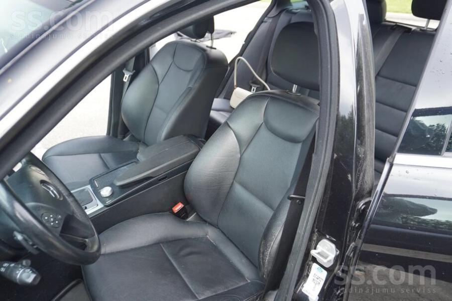 Melns Mercedes-Benz c-320 2008 Talsi, ar dzinēja tilpumu 3.00 L un nobraukumu 286 tūkst. km par 5000 €, foto 6 vietnē AUTOMOTO.COM.LV