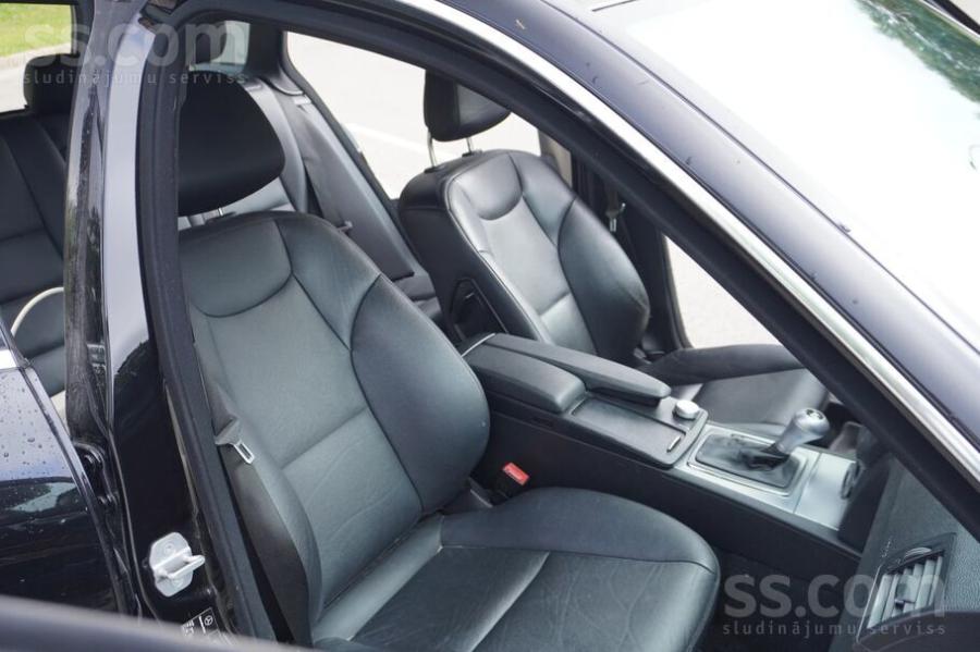 Melns Mercedes-Benz c-320 2008 Talsi, ar dzinēja tilpumu 3.00 L un nobraukumu 286 tūkst. km par 5000 €, foto 7 vietnē AUTOMOTO.COM.LV