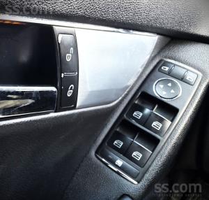 Melns Mercedes-Benz c-320 2008 Rīga, ar dzinēja tilpumu 3.00 L un nobraukumu 283 tūkst. km par 3750 €, foto 21 vietnē AUTOMOTO.COM.LV