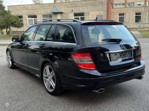 Черный Мерседес Ц 320 2008 в Утена, объемом двигателя 3.21 л и пробегом 349 тыс. км за 4440 €, фото 17 на AUTOMOTO.COM.LV