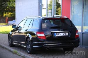 Melns Mercedes-Benz c-320 2008 Rīga, ar dzinēja tilpumu 3.00 L un nobraukumu 288 tūkst. km par 4995 €, foto 6 vietnē AUTOMOTO.COM.LV