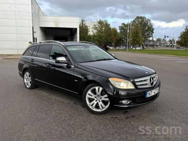 Melns Mercedes-Benz c-320 2008 Rīga, ar dzinēja tilpumu 3.00 L un nobraukumu 0 tūkst. km par 3790 €, foto 1 vietnē AUTOMOTO.COM.LV