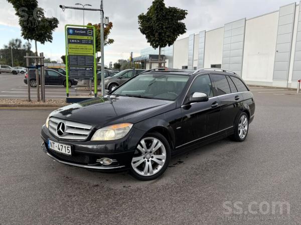 Melns Mercedes-Benz c-320 2008 Rīga, ar dzinēja tilpumu 3.00 L un nobraukumu 0 tūkst. km par 3790 €, foto 3 vietnē AUTOMOTO.COM.LV