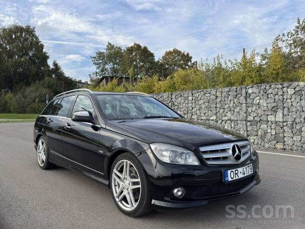 Melns Mercedes-Benz c-320 2008 Rēzekne, ar dzinēja tilpumu 3.00 L un nobraukumu 268 tūkst. km par 5500 €, foto 4 vietnē AUTOMOTO.COM.LV