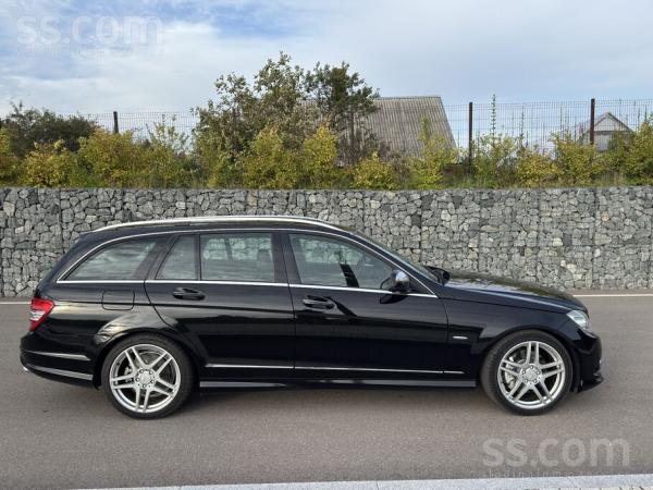 Melns Mercedes-Benz c-320 2008 Rēzekne, ar dzinēja tilpumu 3.00 L un nobraukumu 268 tūkst. km par 5500 €, foto 6 vietnē AUTOMOTO.COM.LV