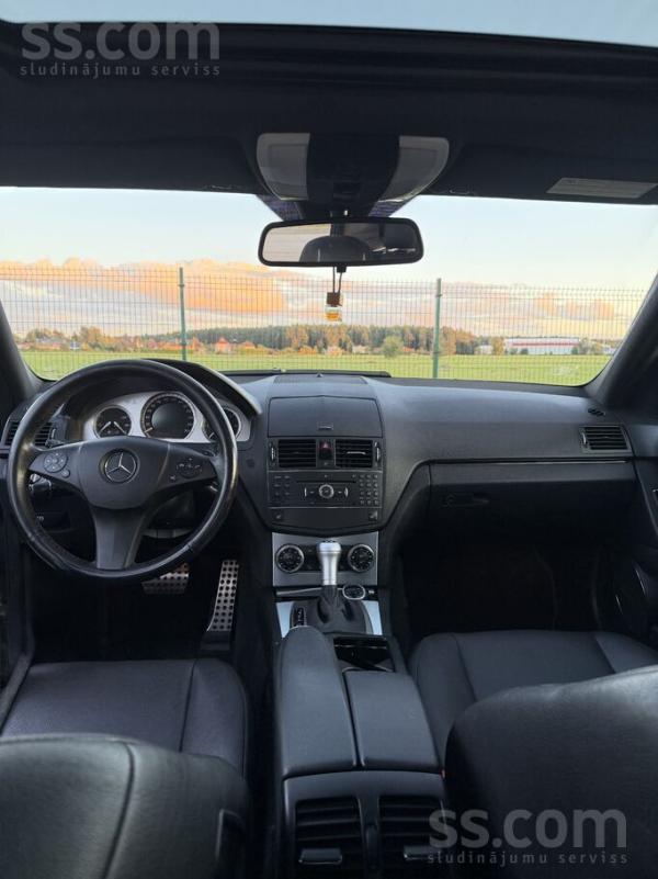 Melns Mercedes-Benz c-320 2008 Rīga, ar dzinēja tilpumu 3.00 L un nobraukumu 0 tūkst. km par 5999 €, foto 11 vietnē AUTOMOTO.COM.LV