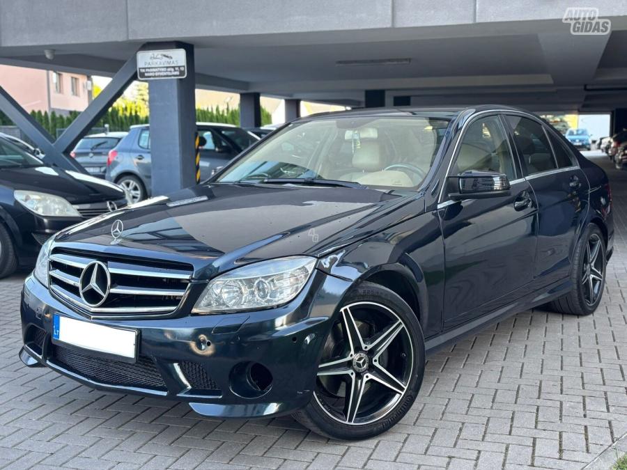 Blue Mercedes-Benz c-320 2007 in Kaunas, with an engine capacity of 3.00 L and mileage of 400 thousand km for 3500 €, photo 4 on AUTOMOTO.COM.LV