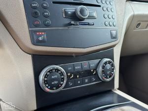Blue Mercedes-Benz c-320 2007 in Kaunas, with an engine capacity of 3.00 L and mileage of 400 thousand km for 3500 €, photo 17 on AUTOMOTO.COM.LV
