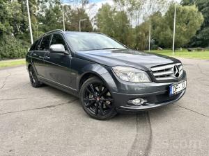 Blue Mercedes-Benz c-320 2008 in Riga, with an engine capacity of 3.00 L and mileage of 310 thousand km for 5500 €, photo  on AUTOMOTO.COM.LV
