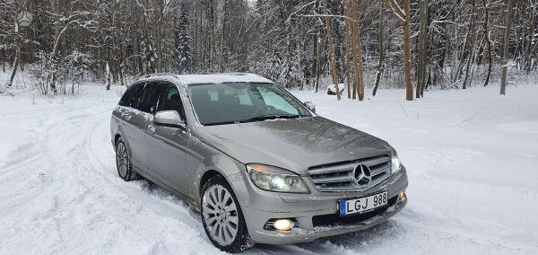 Brown Mercedes-Benz c-320 2008 in Vilnius, with an engine capacity of 3.00 L and mileage of 312 thousand km for 4300 €, photo 1 on AUTOMOTO.COM.LV