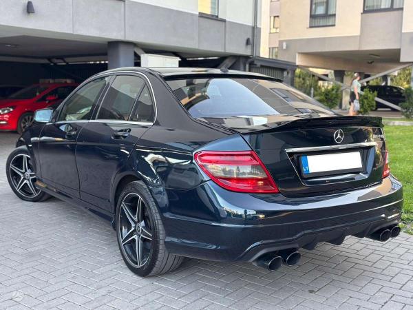 Zaļš Mercedes-Benz c-320 2007 Kauņa, ar dzinēja tilpumu 2.99 L un nobraukumu 400 tūkst. km par 3500 €, foto 8 vietnē AUTOMOTO.COM.LV