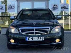 Зеленый Мерседес Ц 320 2008 в Екабпилс, объемом двигателя 3.00 л и пробегом 316 тыс. км за 5999 €, фото 3 на AUTOMOTO.COM.LV