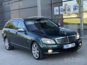 Зеленый Мерседес Ц 320 2008 в Екабпилс, объемом двигателя 3.00 л и пробегом 316 тыс. км за 5999 €, фото 7 на AUTOMOTO.COM.LV